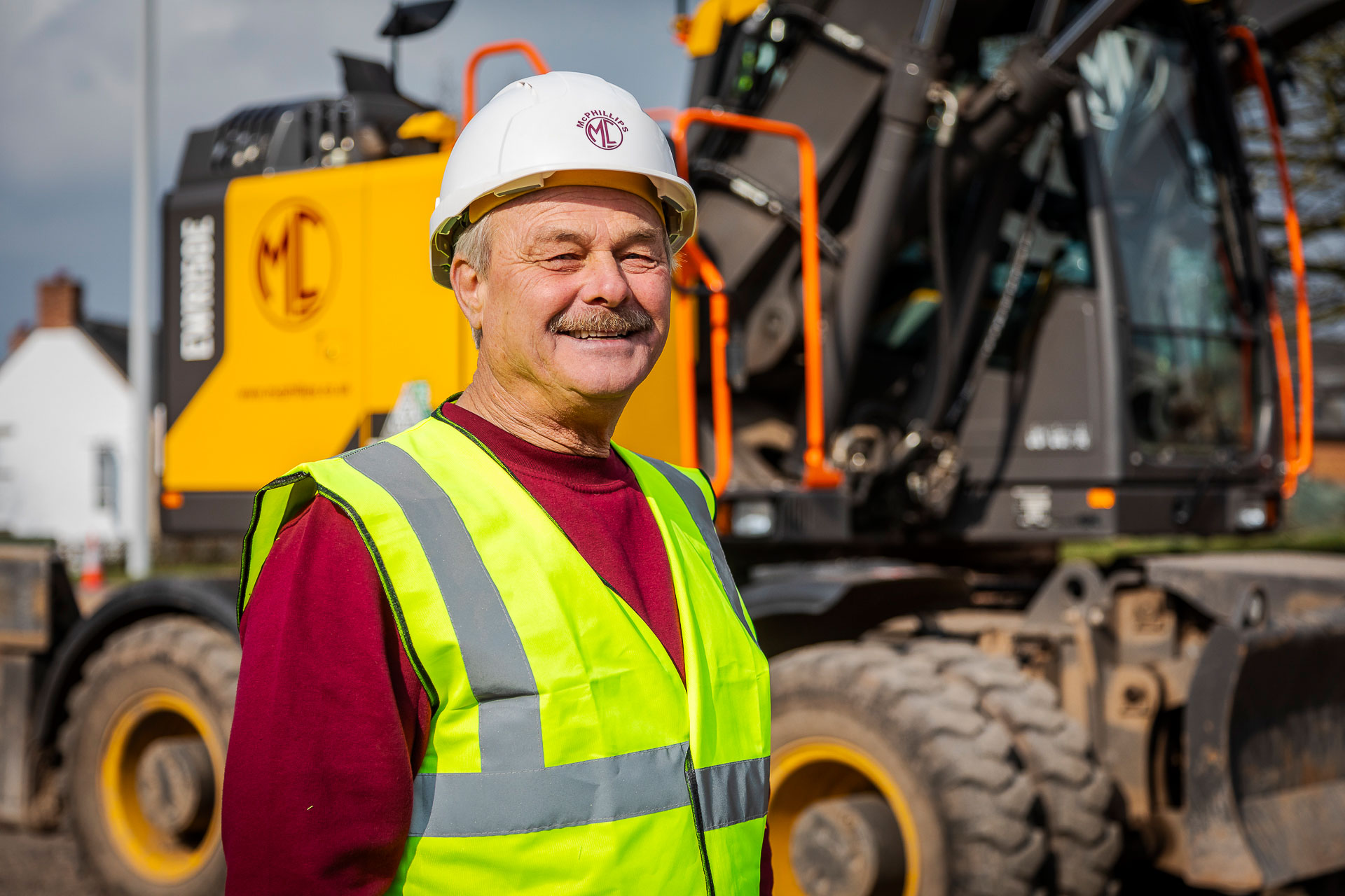 The Deep Dig... Steven Hill - McPhillips